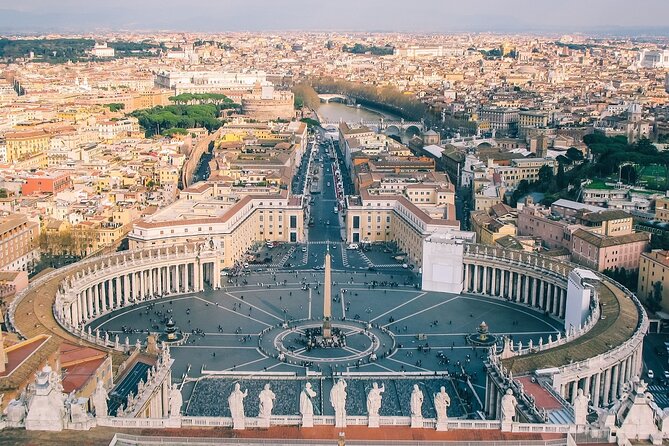 Arrival Transfer: Fiumicino Airport FCO to Rome by Luxury Van - Who Should Book This Transfer?