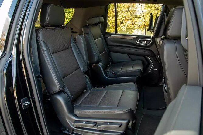 Arrival Transfer from Dulles Airport IAD to Washington DC by SUV - Who Will Love This?