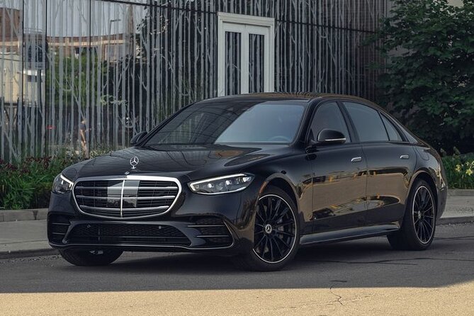 Arrival Transfer Munich Train Station to Munich by Luxury Car - Frequently Asked Questions