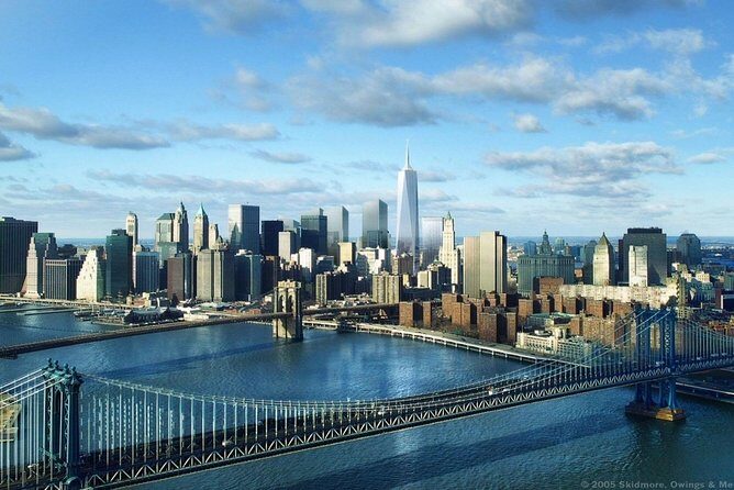 Arrival Transfer: Newark Airport EWR to New York by Luxury Car - Deep Dive: What the Journey Looks Like