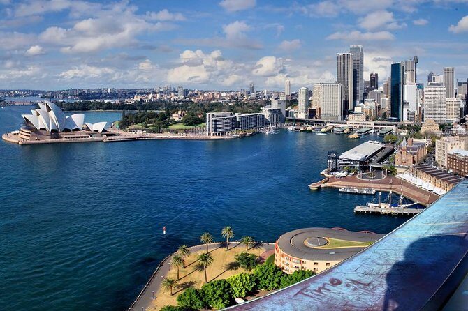 Arrival Transfer: Sydney Airport SYD to Sydney in Business Car - Frequently Asked Questions (FAQs)