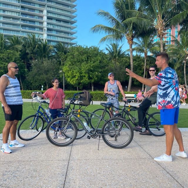 Art Deco, History and Crime Bike Tour with Design Enthusiast - Who Will Love This Tour?