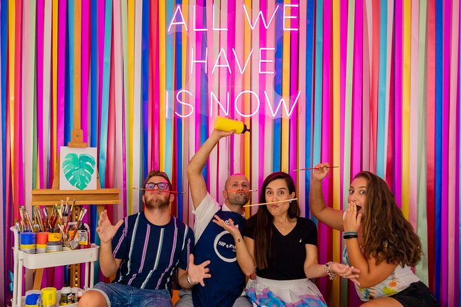 Art Experience with Wine - FAQ