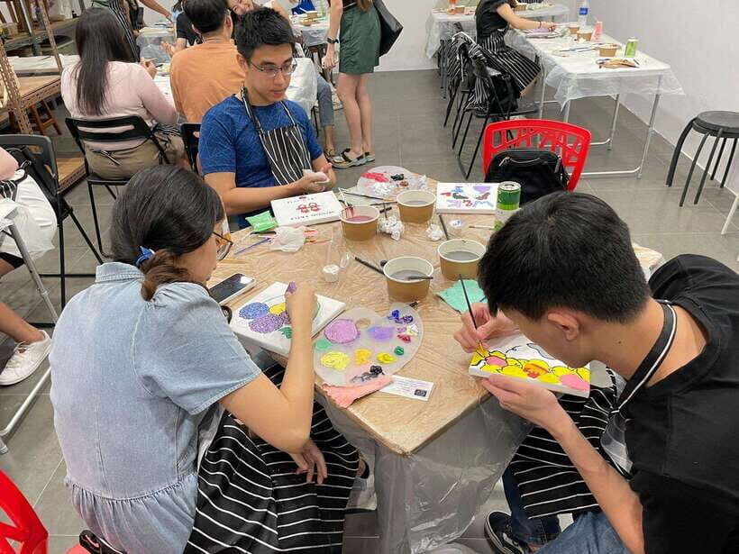 Art Jamming Workshops - Art Jamming Workshops in Singapore: A Colorful, Creative Escape