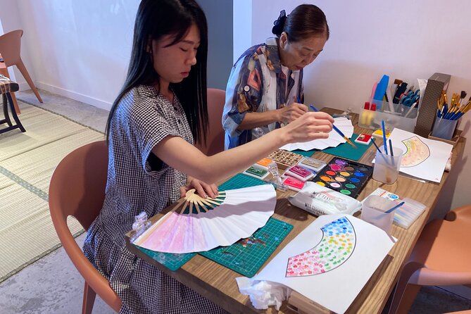 Art Japanese Fan Painting Experience in Tokyo Asakusa - Praise for Staff Capabilities