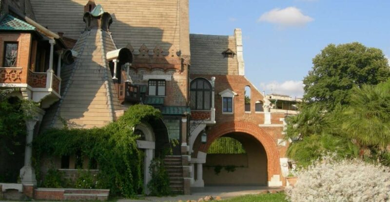 Art Nouveau Rome: Villa Torlonia & Coppedé Private Tour - Who Will Love This Tour?