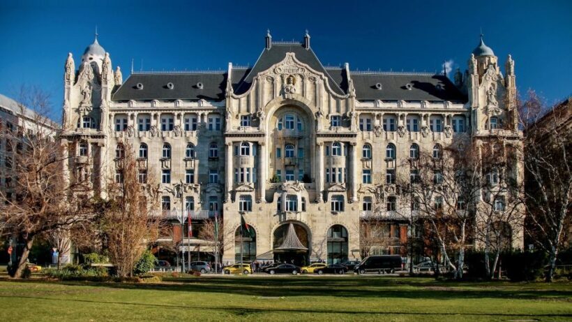 Art Nouveau Tour in Budapest: 3-Hour Private Tour - Key Points