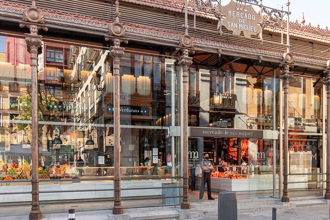 Art & Wine Experience: Thyssen Museum Tour & Wine Tasting - FAQs