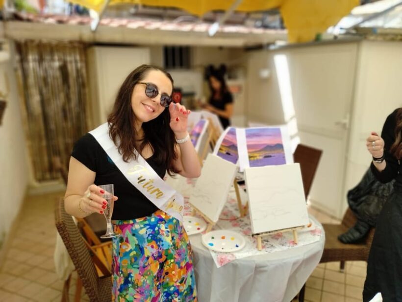 Art Workshop in Naples city centre with Aperitif - Why It’s Good Value for Money