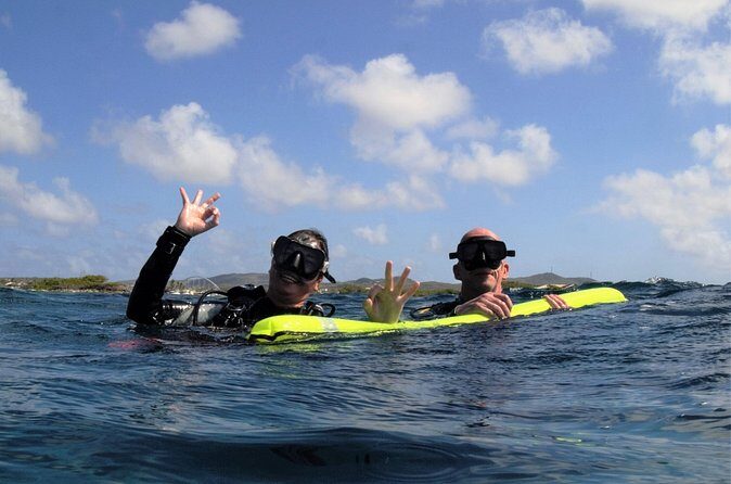Aruba 2-Tank Guided Dive for Certified Divers / rental equipment - FAQ