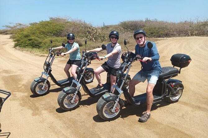 Aruba Electric Scooter Rental (1 or 2-seater) - A Closer Look at the Aruba Electric Scooter Experience