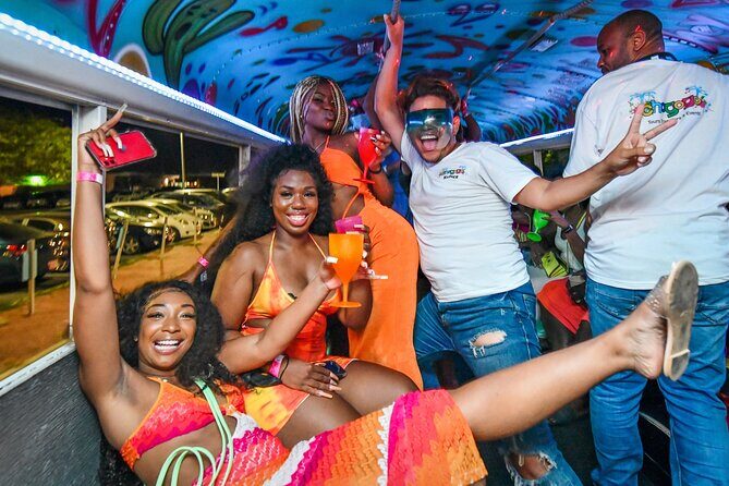 Aruba Nightlife and Barhopping on Chogogo Party Bus - Aruba Nightlife and Barhopping on Chogogo Party Bus: A Fun-Filled Night Out