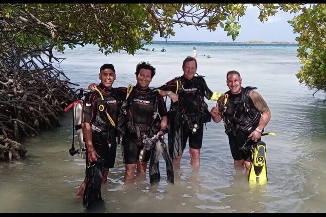 Aruba PADI Scuba Diving Program Non Certified Divers - The Value for Money