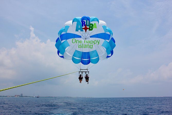 Aruba Parasailing with Unparalleled Views - How the Experience Unfolds