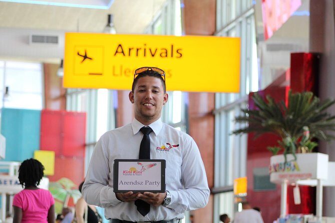 Aruba Private Van Airport Transfer - What You Can Expect from the Aruba Private Van Airport Transfer