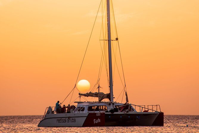 Aruba Sunset Sail with Appetizers and Open Bar - Key Points
