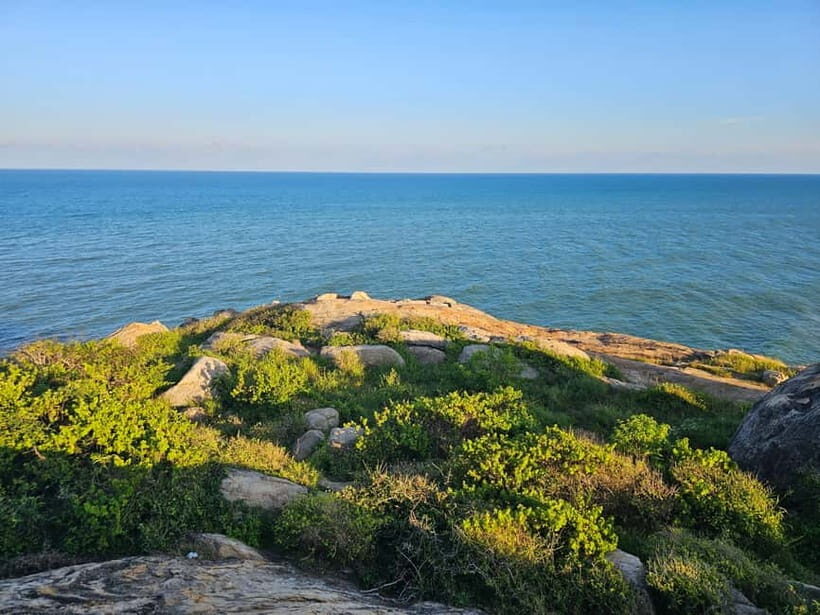 Arugam Bay: Elephant Rock Sunrise or Sunset Tour with Meals - Key Points