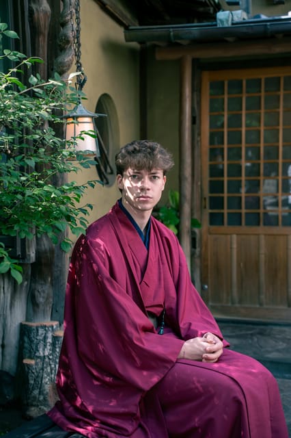 Asakusa Kimono Photography Tour - Navigating the Quiet Morning Streets