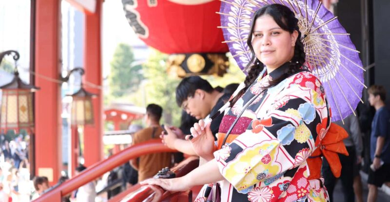 ASAKUSA: Kimono Portrait Tour by Pro Photographer - Key Points