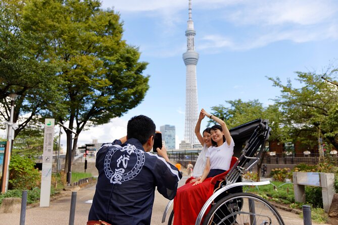 Asakusa, Tokyo: Rickshaw Experience and Highlights Walking Tour - Discover Senso-ji Temple and Its Captivating Surroundings