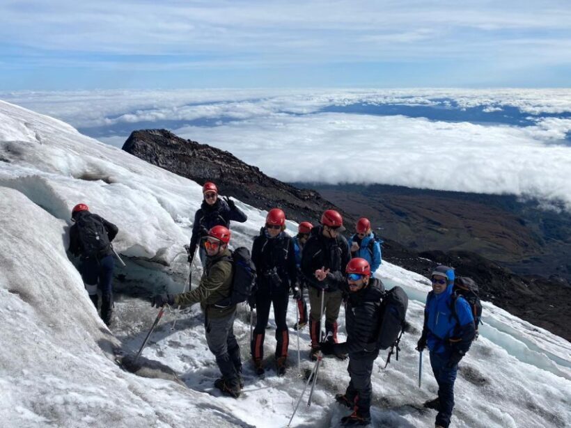 Ascent to Villarrica volcano 2,847masl, from Pucón - Cost and Value
