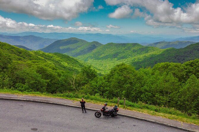 Asheville Tail of the Dragon and Cherohala Skyway Weekend Tour - Authentic Experiences and Traveler Insights