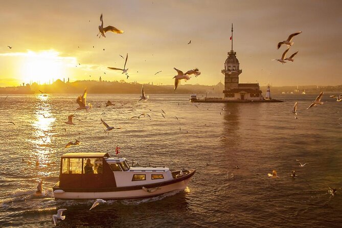 Asian Side of Istanbul: Uskudar and Kadikoy Full Day Walking Tour - Key Points