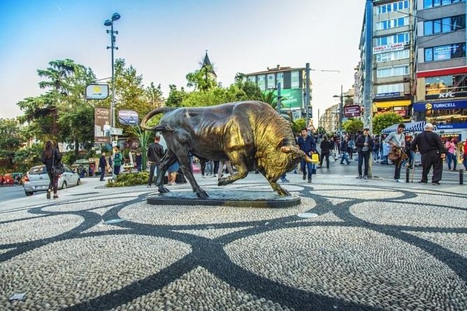 Asian Side of Istanbul: Uskudar and Kadikoy Full Day Walking Tour - Visiting Mihrimah Sultan and Semsi Pasa Mosques