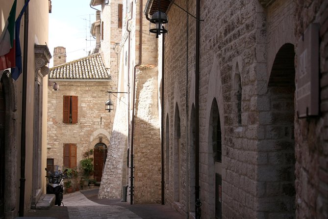 Assisi and Orvieto Full-Day Semi-Private Tour From Rome - Personalized Attention