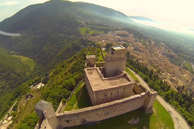 Assisi Best Highlights a Private Tour With Licensed Tour Guide - Included Amenities and Transportation