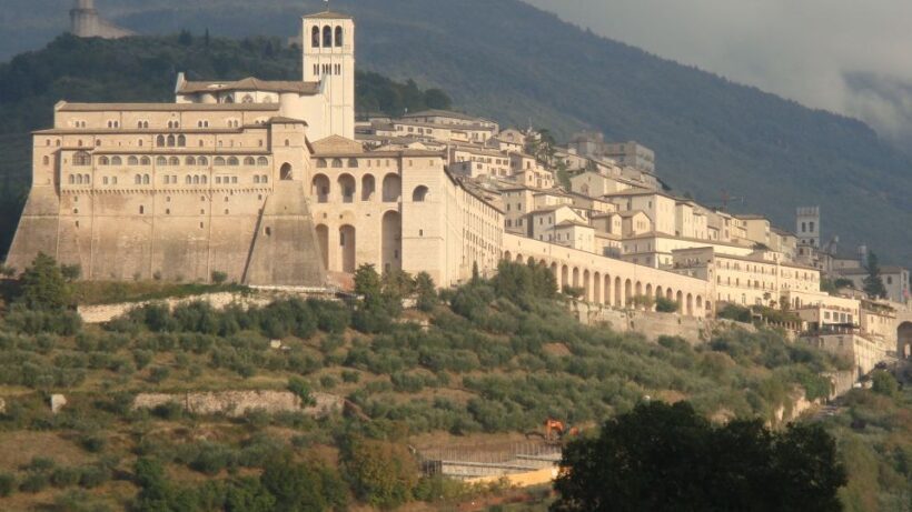 Assisi: Private Walking Tour with St. Francis Basilica - FAQ