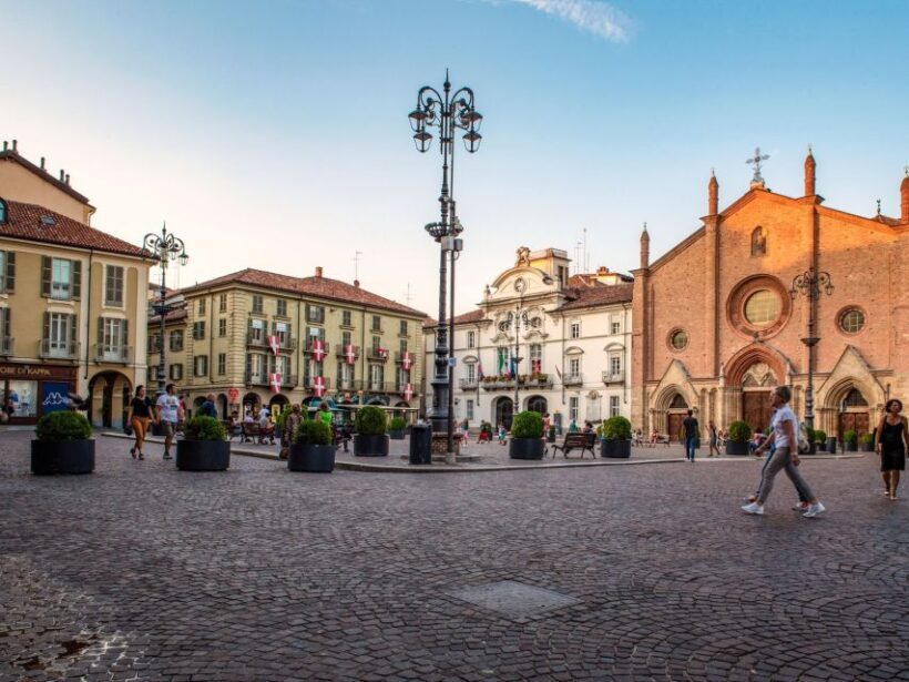 Asti Historic Town Walking Tour - Analyzing the Value