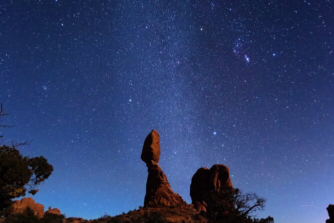 Astro-Photo, Hiking and Stargazing Tour in Arches National Park - What to Expect During the Tour