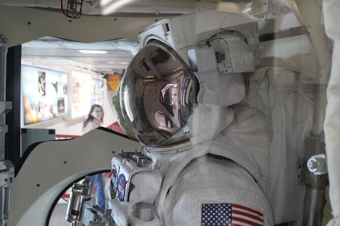 Astroville Round-Trip Shuttle Transportation to NASA Space Center - Key Points