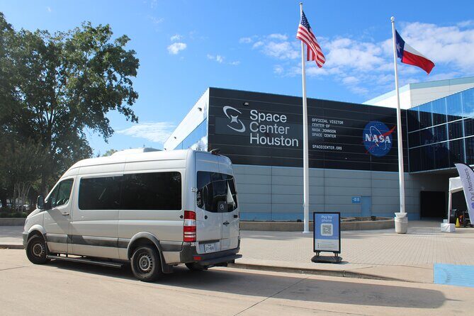 Astroville Round-Trip Shuttle Transportation to NASA Space Center - Who Should Consider This Tour?