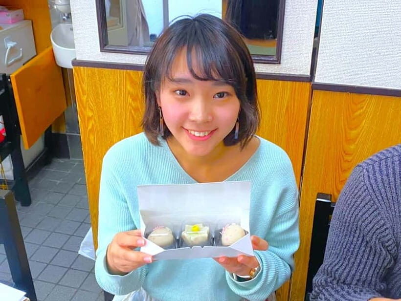 At an Antique Shop, Tea Ceremony and Japanese Sweets Forming - In The Sum Up