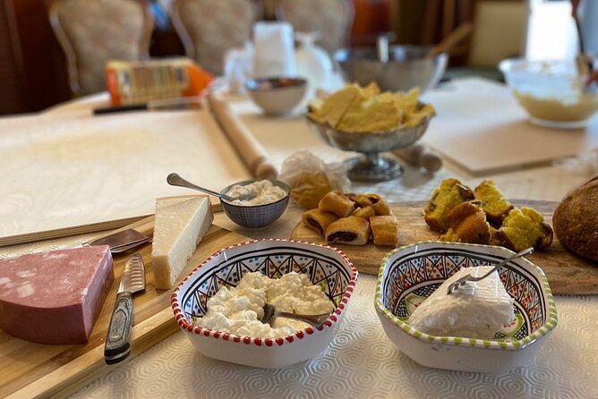 At home, with the family - Cooking Class - A Close Look at the Bologna Family Cooking Class