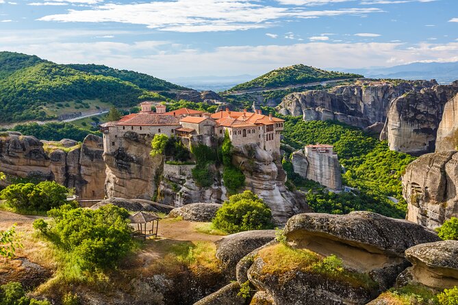 Athens: 2-Day Trip to Meteora With Guided Tours and Hotel - Traveler Feedback and Highlights