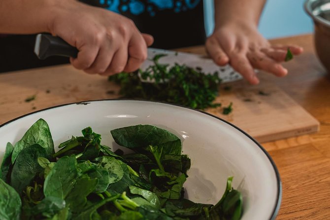 Athens 4-Hour Cooking Class with Central Market Visit - Key Points