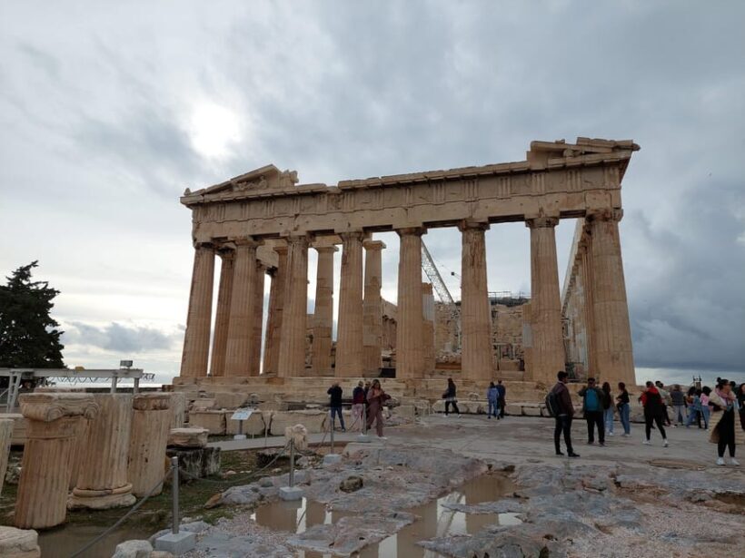 Athens: 8 hours Private Tour with local experienced driver - Who Should Choose This Tour?