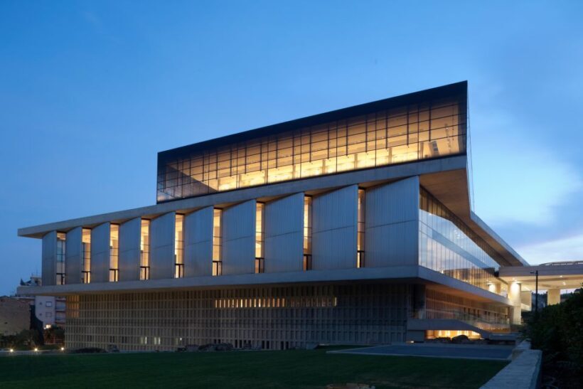 Athens: Acropolis Museum Ticket with optional Audio Guide - The Experience: What to Expect