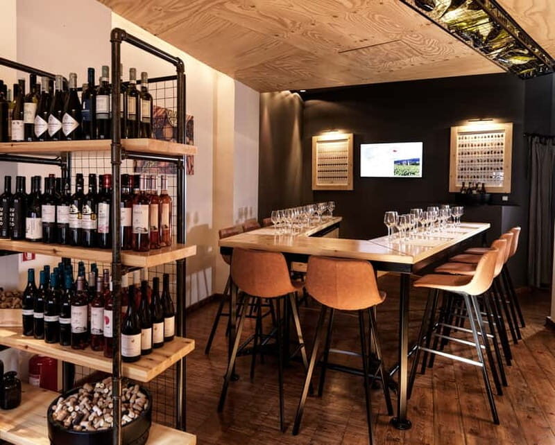 Athens: Acropolis Wine Tasting with Cheese and Olives - Athens: Acropolis Wine Tasting with Cheese and Olives — A Detailed Look