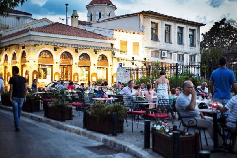 Athens at Twilight Night Tour with Drinks and Meze Dishes - Who Should Consider This Tour?