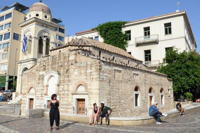 Athens: City Highlights Private Guided Tour - Wandering Through Charm: Plaka and the National Gardens