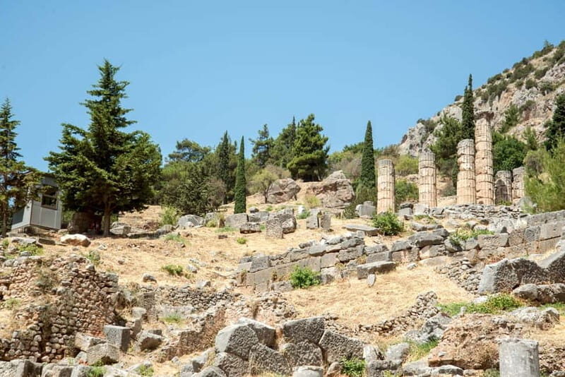Athens: Delphi and Arachova Day Trip with Guide - Exploring the Highlights of the Delphi & Arachova Day Trip