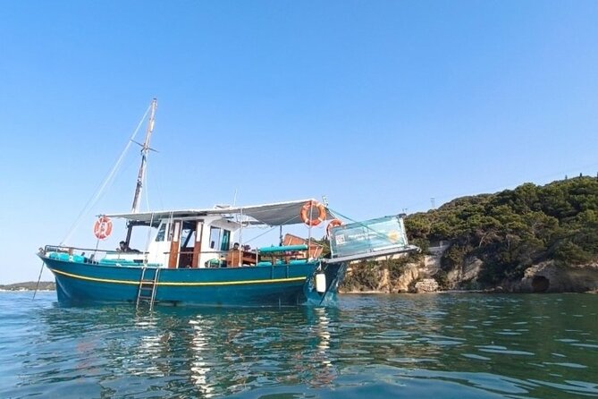 Athens Floating Bar Cruise - Summary: Is It Worth It?