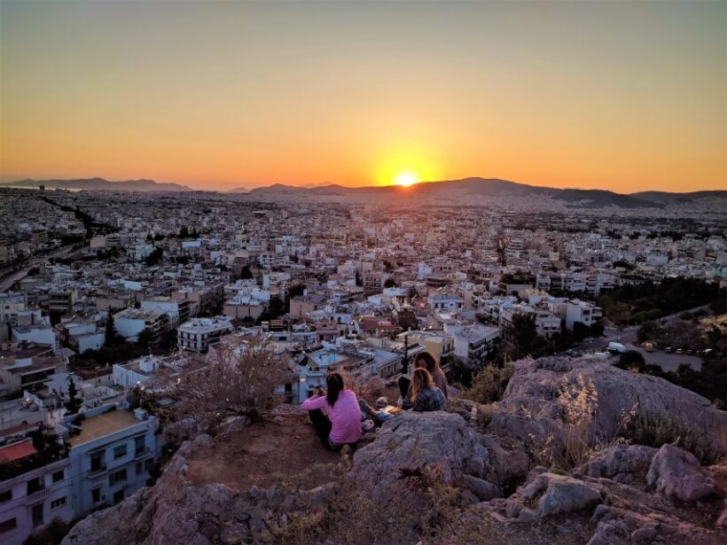 Athens: Guided Mythological Walking Tour - A Closer Look at the Experience