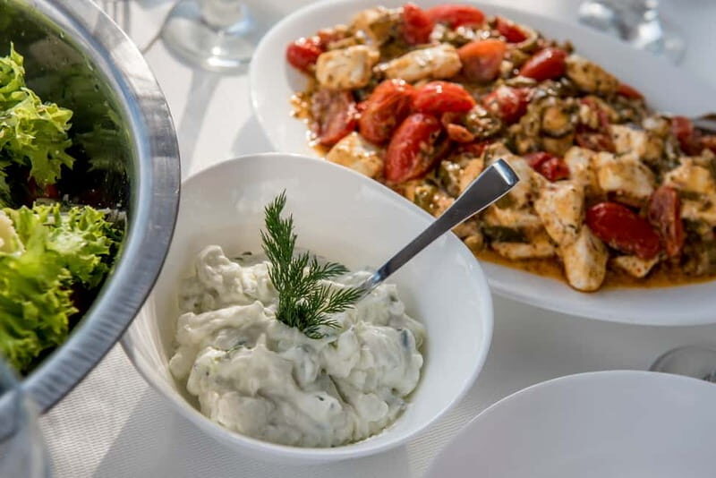 Athens: Half-Day Sunset Catamaran Cruise with Meal & Drinks - Practical Tips for Enjoying the Cruise