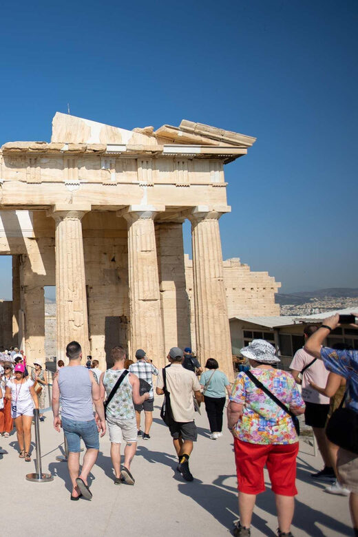 Athens: Hop-On-Hop-Off & Acropolis & Acropolis Mus.& 3 audio - Who Will Love This Tour?