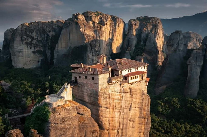 Athens: Meteora Day Trip in Spanish with Live Guide & Lunch - The Sum Up